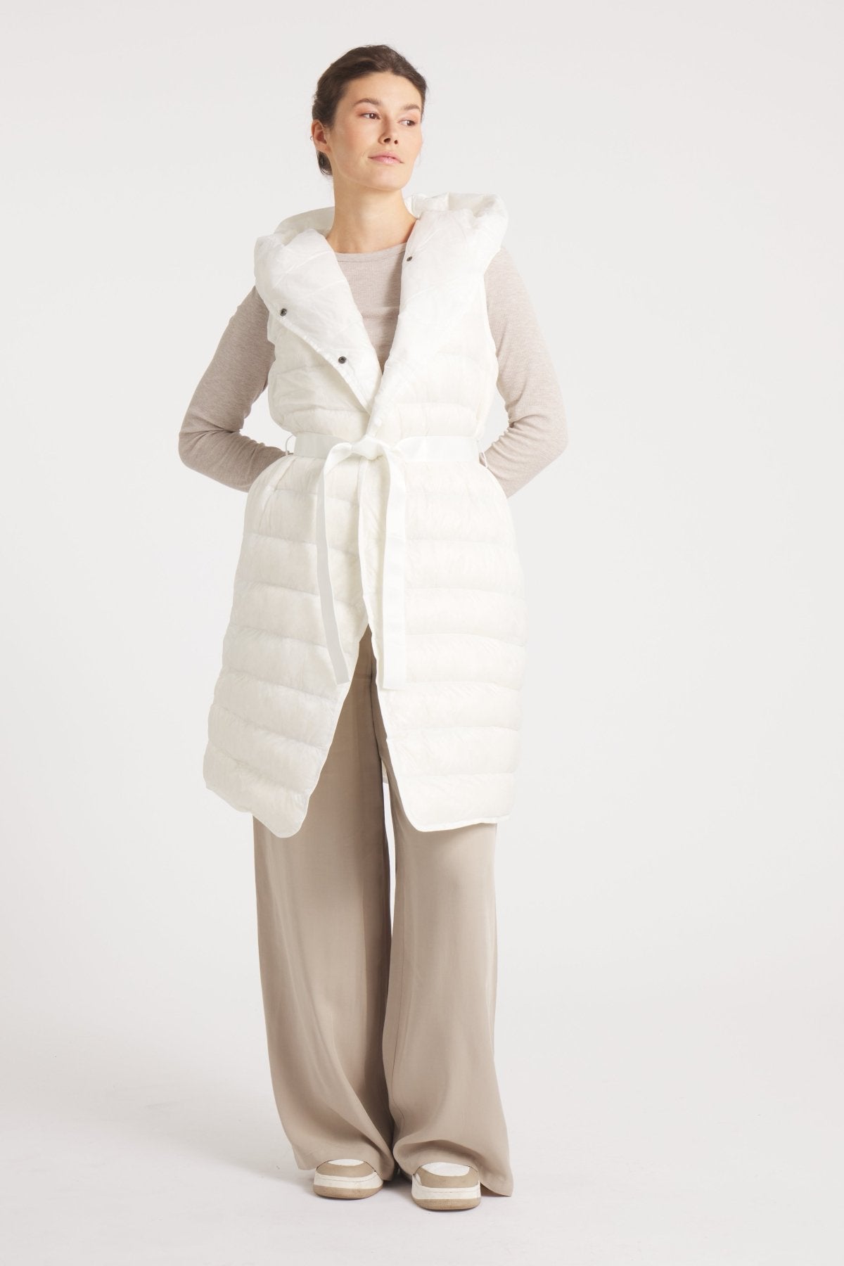 The Camden | Long Hooded Down Vest | Ivory – Cotes of London